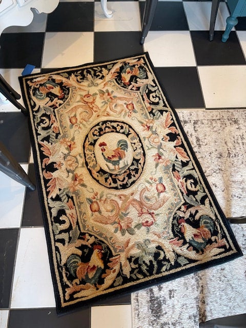 Safavieh Handhooked Rooster Rug